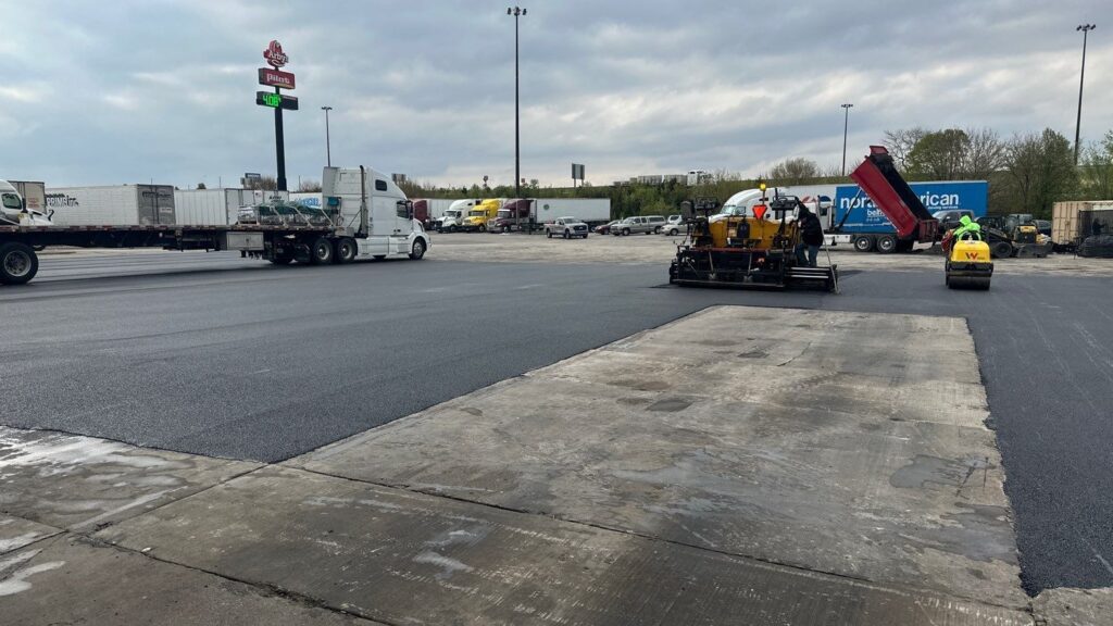 Commercial Asphalt Paving Projects - Chicago IL - Asphalt Paving